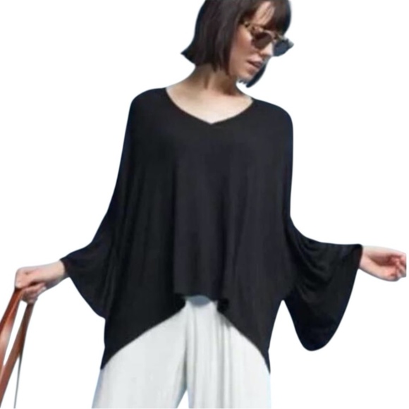 Anthropologie | Tops | Akemi Kin Anthropologie Black Capa Flutter ...